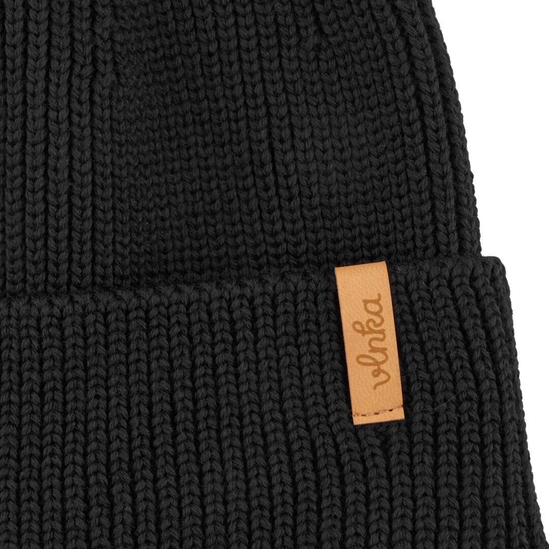 Bonnet Vlnka V21 en laine noir - Woolville.fr