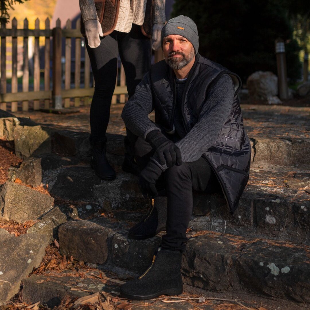 Men's Traditional Zip-up Wool Boots Black - Woolville.com